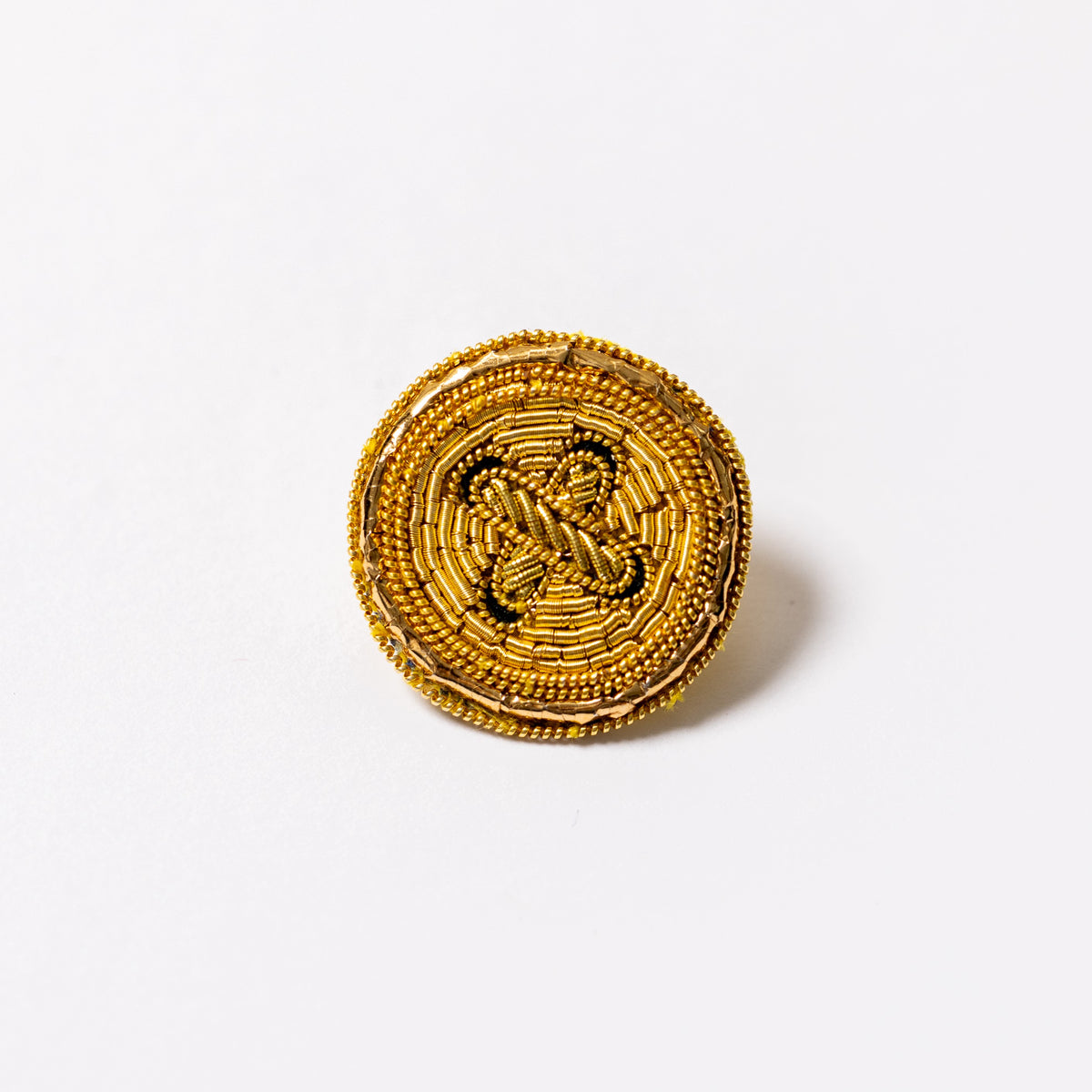 Gold Button Brooch – Hand & Lock