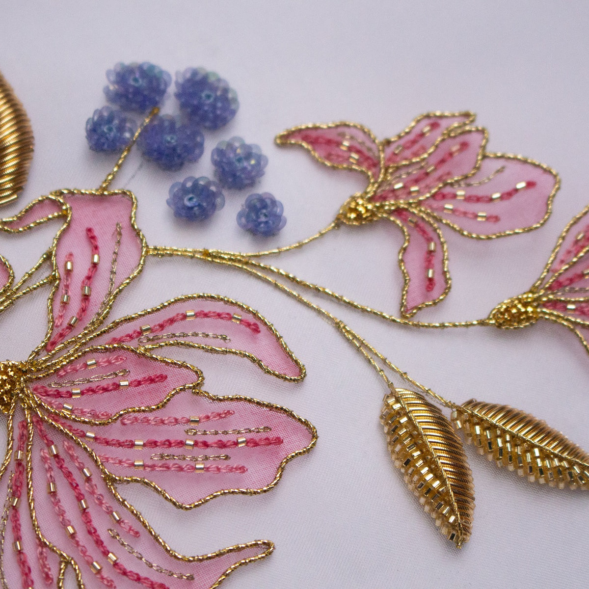 Floral Painting and Embellishment Course – Hand & Lock